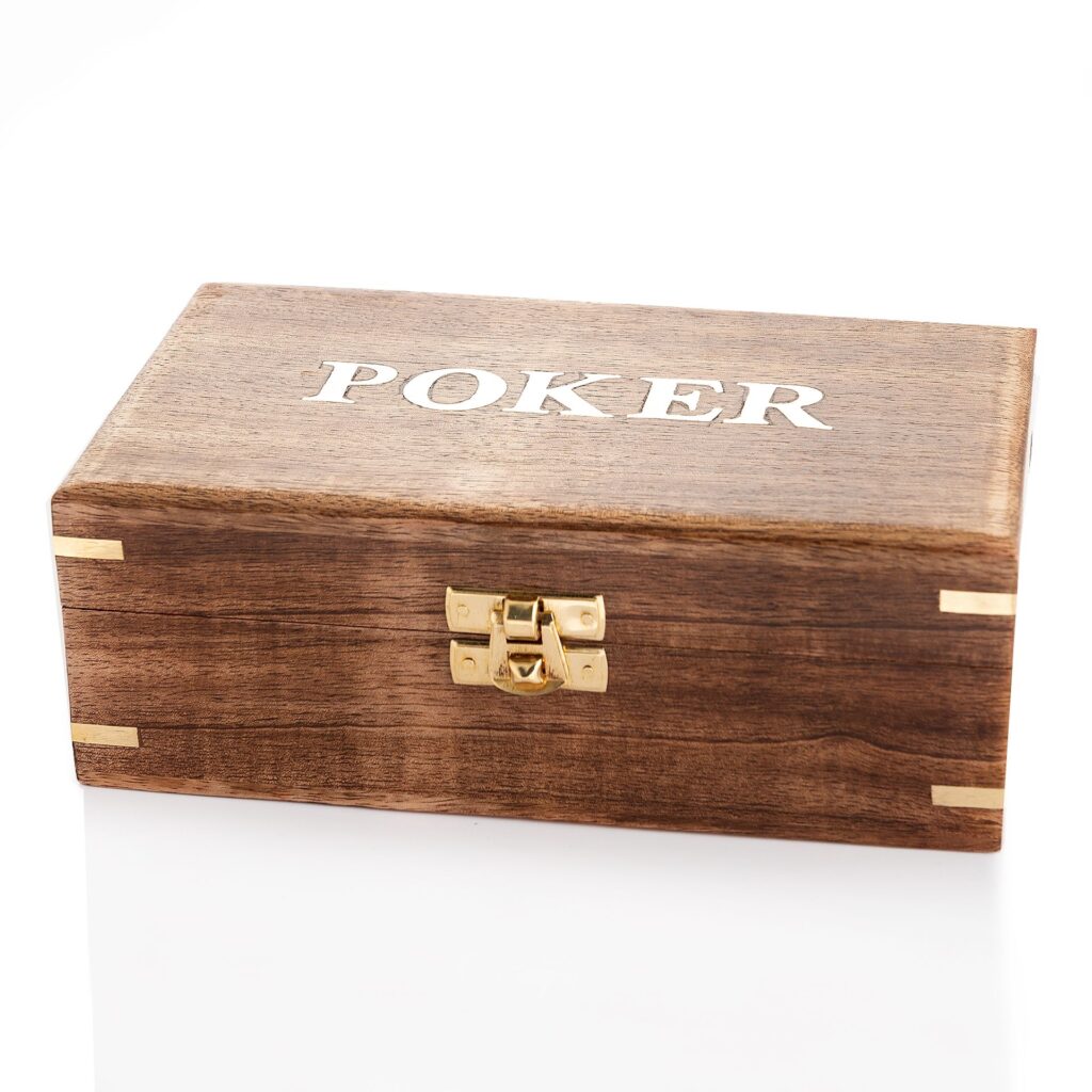 Harvey Makin Wooden Poker Set | Fun Birthday Gift Ideas